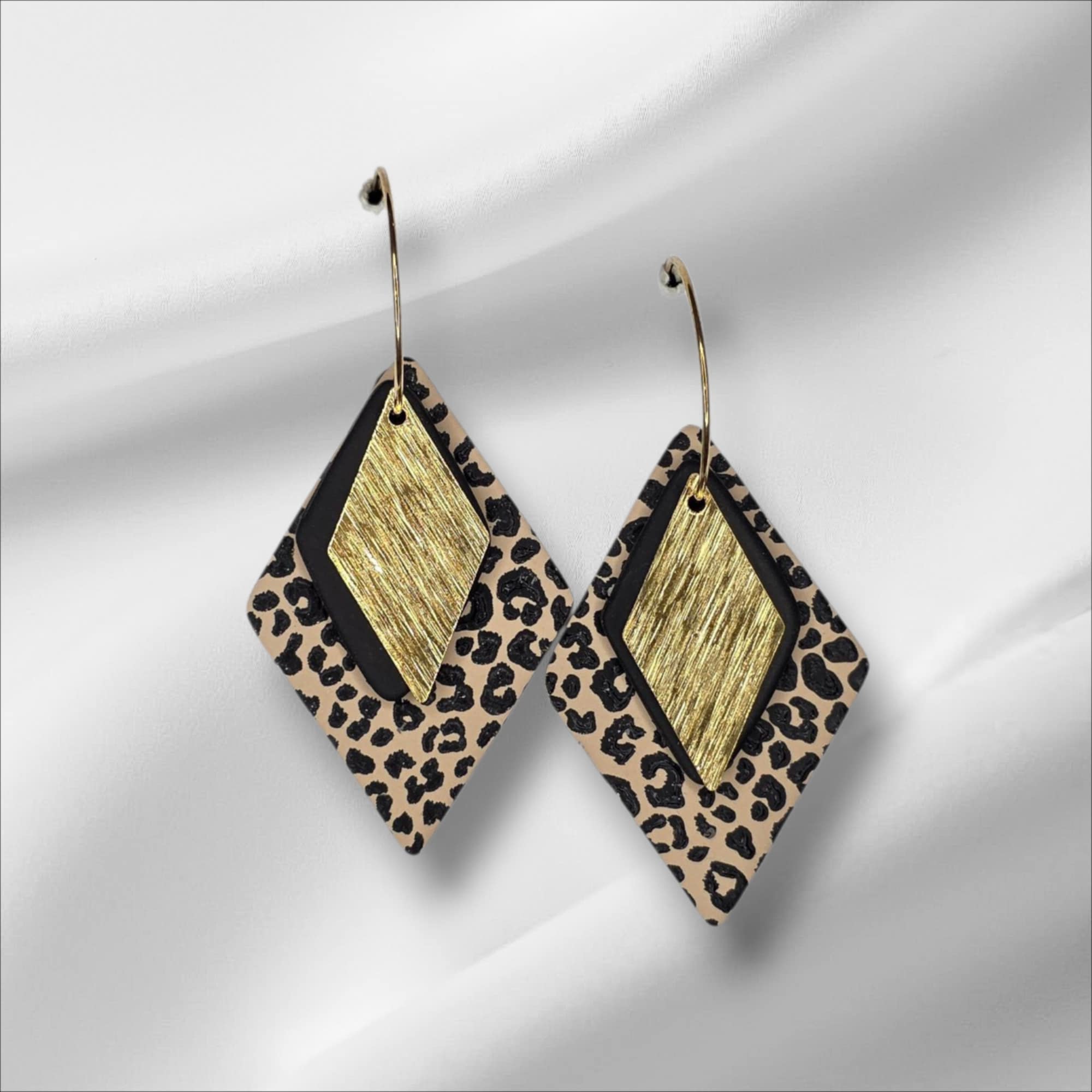 Diamond Shaped Cheetah Design on a Hoop – Red’s by Design